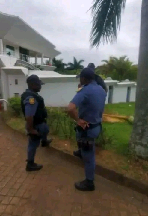 SARS and Police Raid Shauwn Mkhize’s Home - Latest News