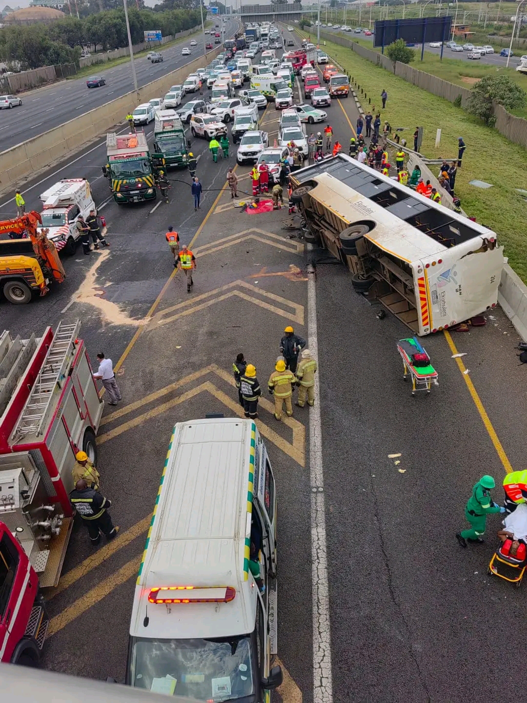 Death Toll in Gauteng Bus Crash Rises to 16 - Latest News