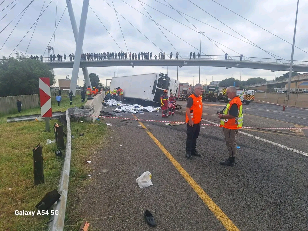 Tragic Bus Accident on R21 Claims 12 Lives, Injures 45 - Latest News