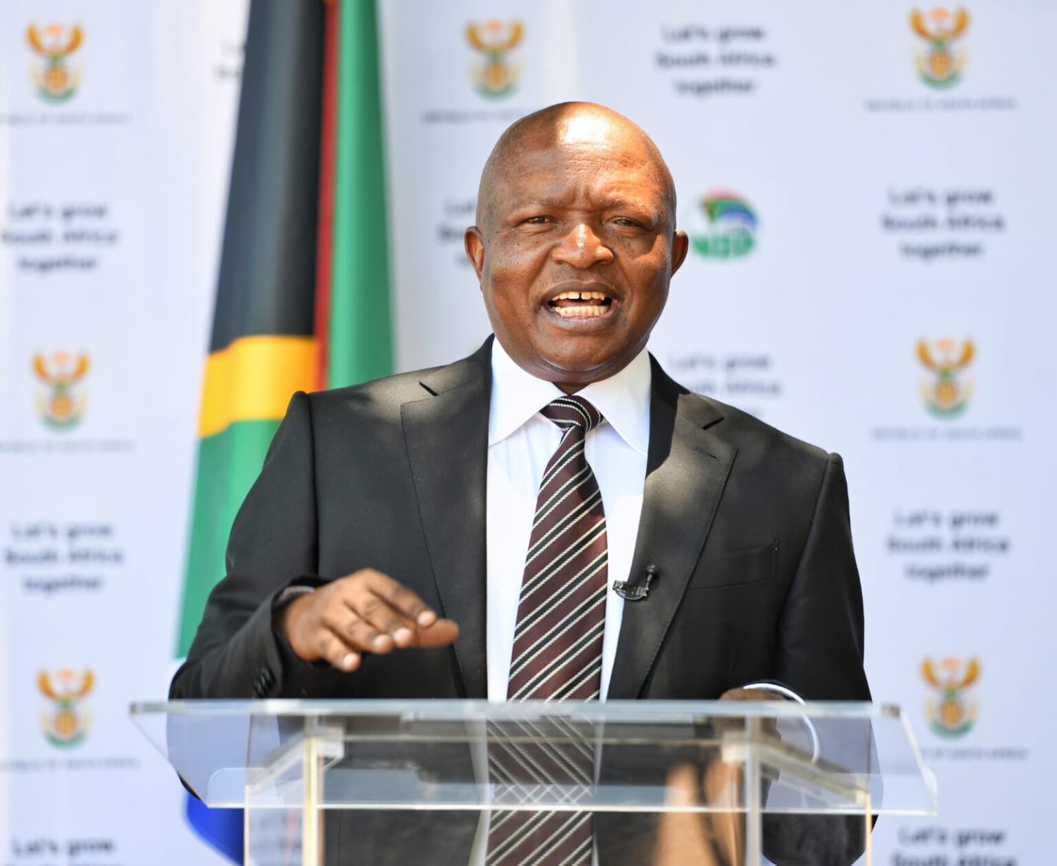 Former Deputy President David Mabuza Dies at 64 - Latest News