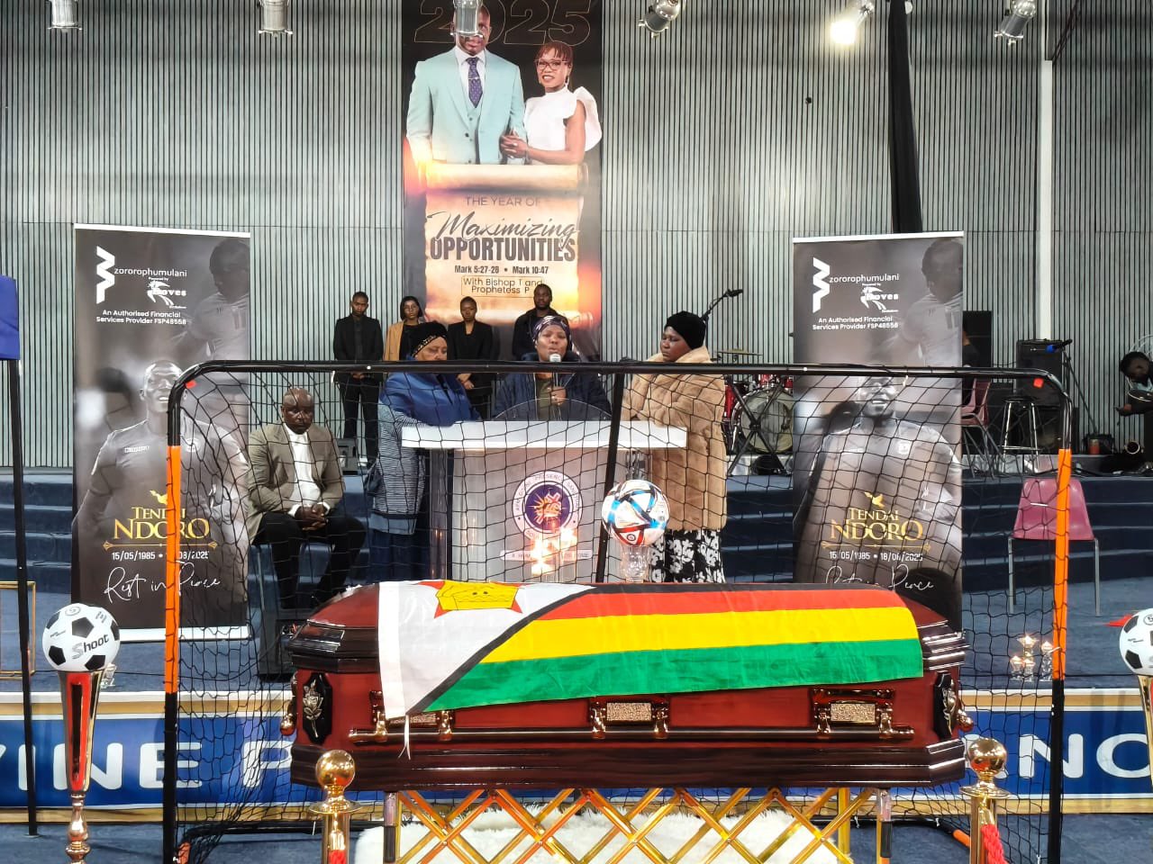 Final Goodbye: Orlando Pirates Legend Tendai Ndoro Laid to Rest ...