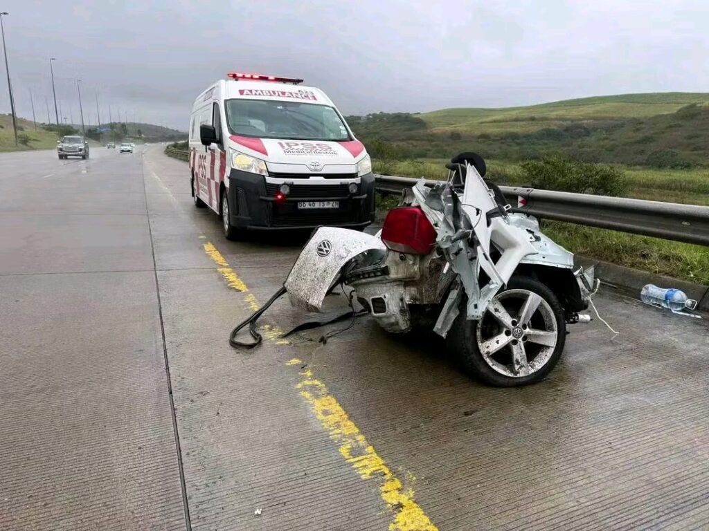 Car Splits in Two After Horror Crash on N2, Driver Survives With Minor ...