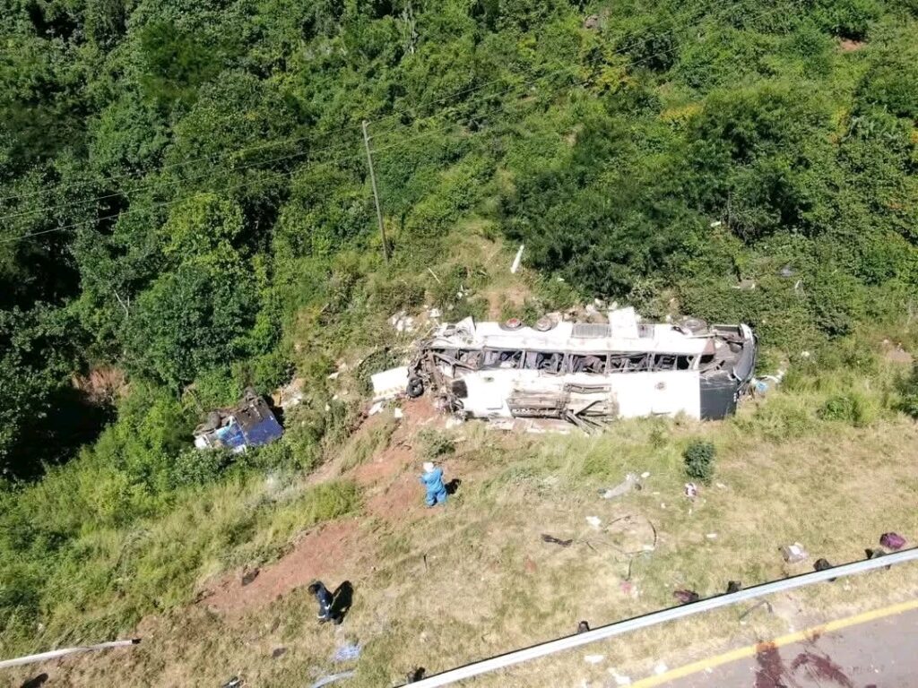 Five Killed, Dozens Injured After Marcopolo Bus Crashes Near Ingwe ...