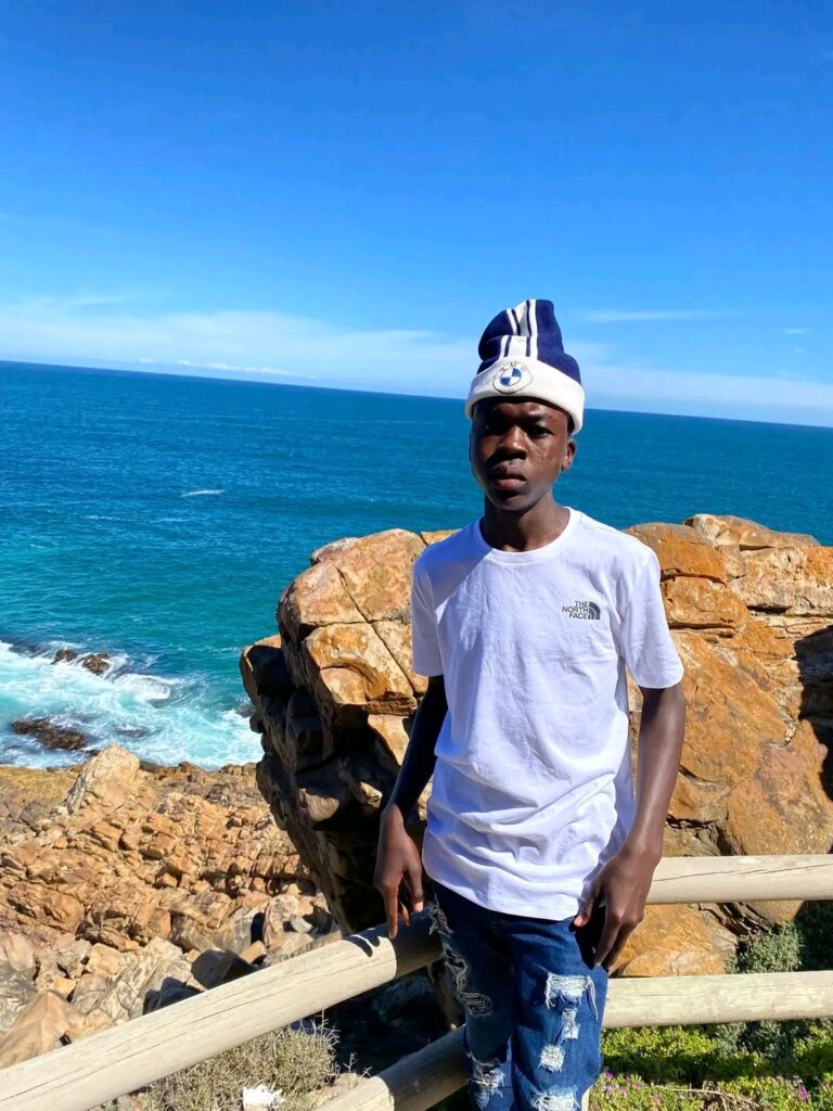 South African Musician Brie Lee Dies After Courageous Battle With ...